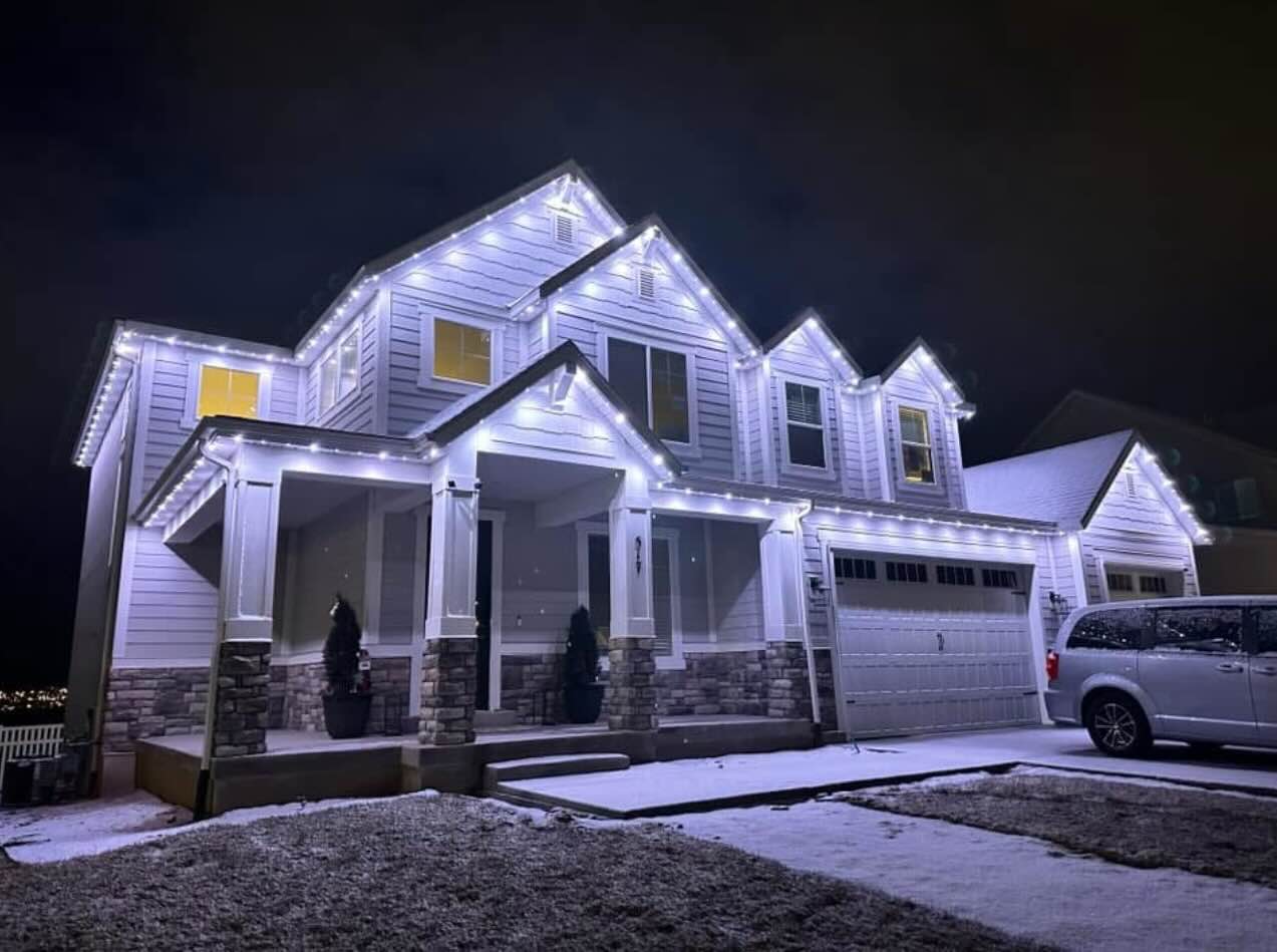 Christmas Light Installer in Red Chute - Pierson's Lawn Care & Lighting LLC